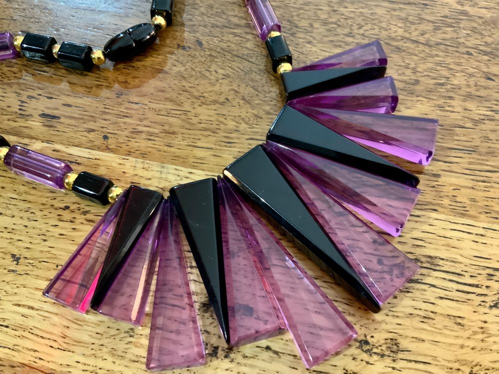 ART DECO COLLIER LUCITE FRANKREICH UM 1930, MEGA STÜCK (Gebraucht) in ...