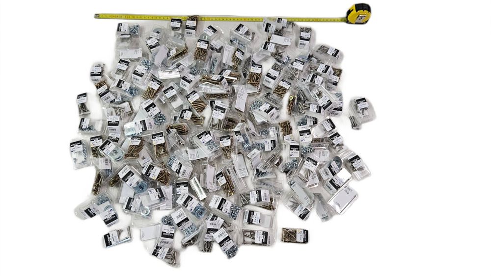 Kleineisenwaren-Posten: Schrauben, Nägel, usw. ab CHF 1.- (Neu und originalverpackt) in ...