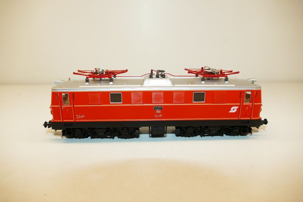 Roco H0: ÖBB Elektrolok E1141 rot (Gebraucht) in Niederhasli für CHF 63 – mit Lieferung auf ...