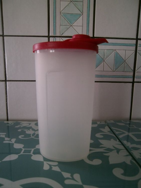 Tupperware avec bec verseur | Kaufen auf Ricardo