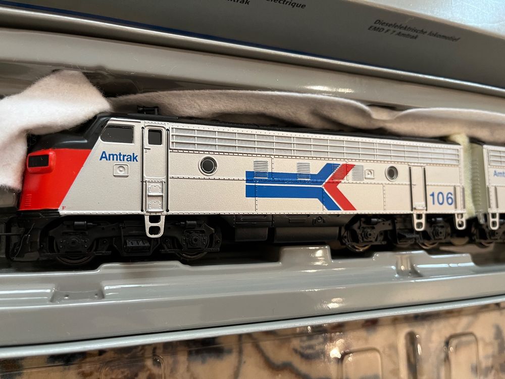 Märklin 37621 US Amtrak EMD F 7 Zugset digital in OVP | Kaufen auf Ricardo