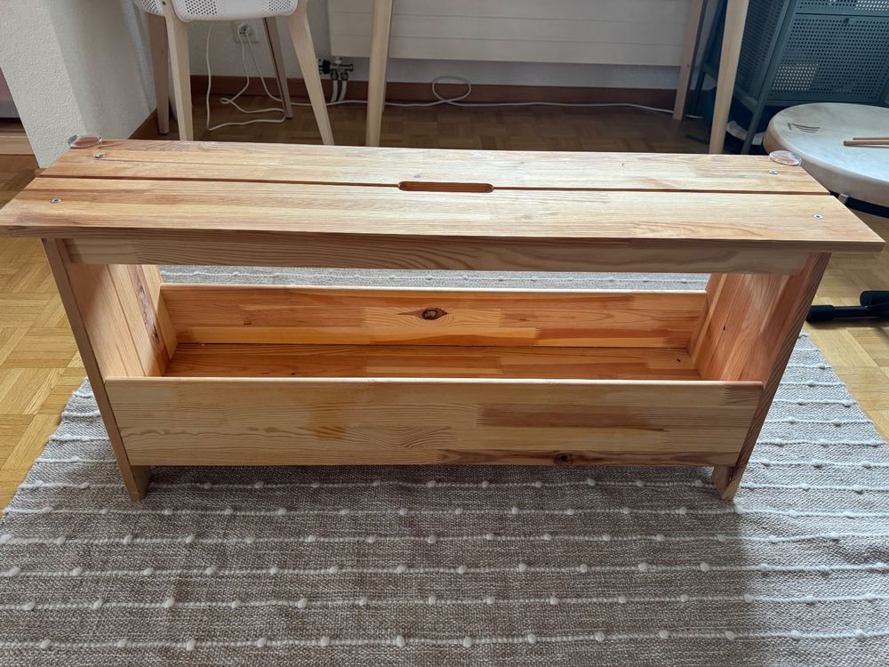 Bank with Fach aus Kiefer 100cm (Gebraucht) in Zürich für CHF 35 – nur ...