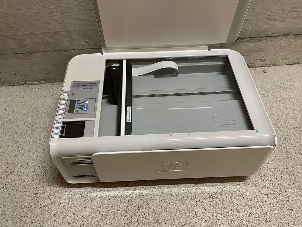 HP Photosmart C4380, Scanner (Defekt) in Baar für CHF 1 – mit Lieferung ...