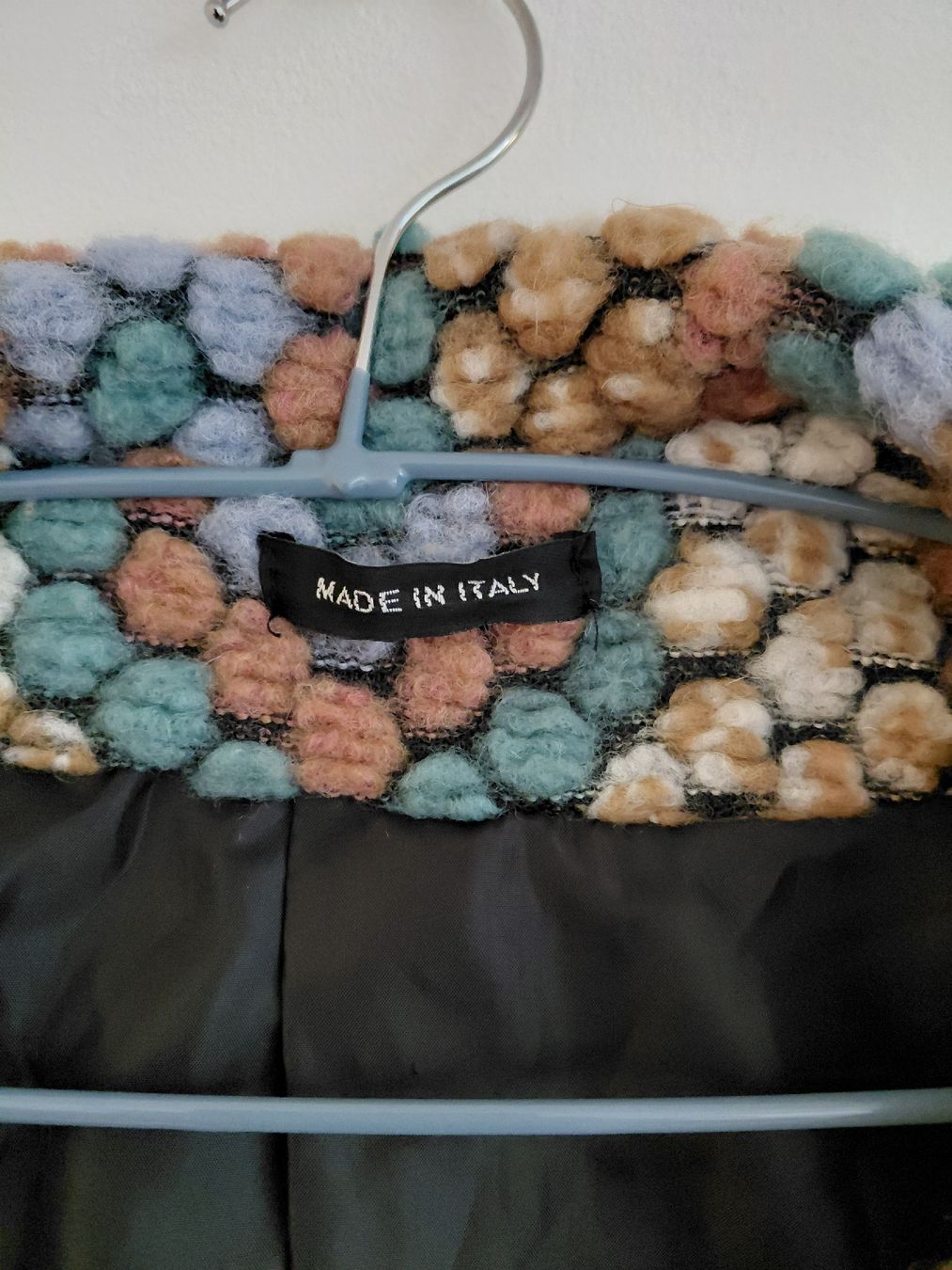 Manteau mi-saison (D'occasion) à Biel/Bienne pour CHF 5 – avec ...