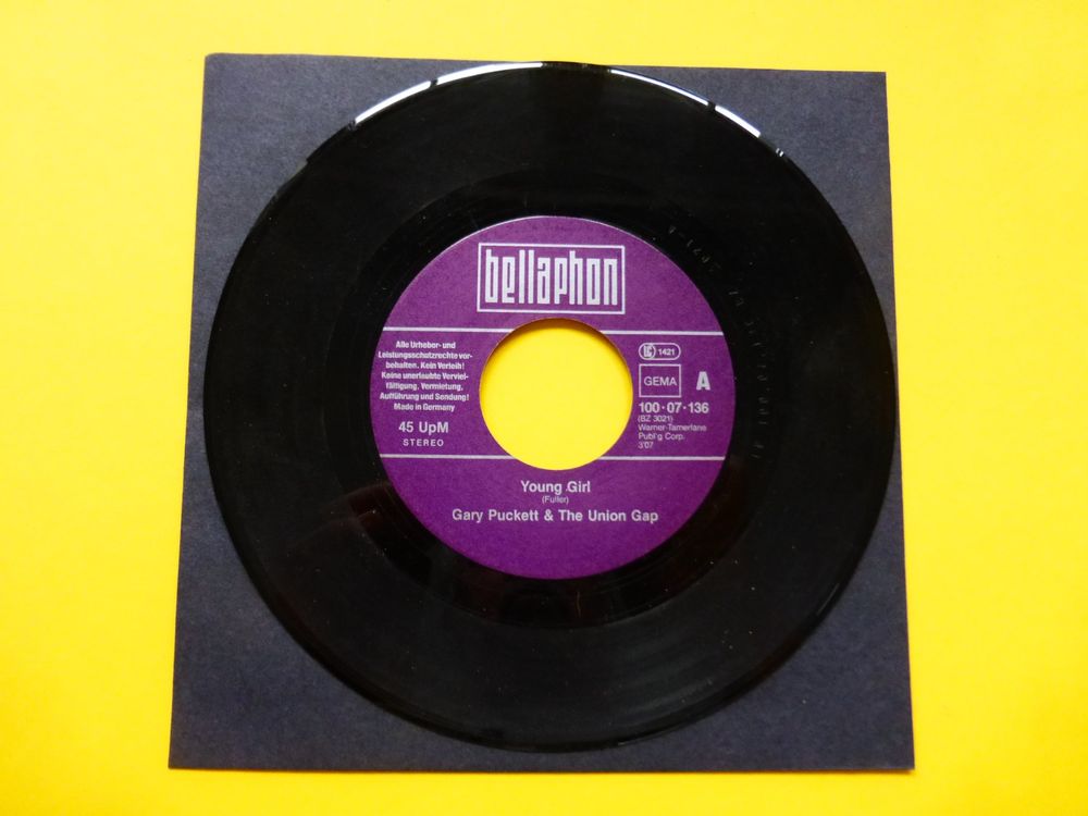 Gary Puckett & Union Gap – Young Girl / This Girl Is A Woman (Gebraucht ...