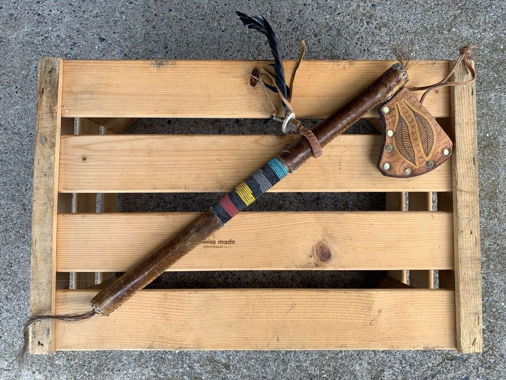 Tomahawk der Crow Indianer (Gebraucht) in Feldbach für CHF 129 – mit ...