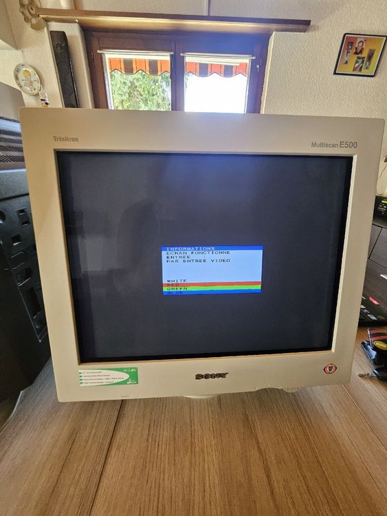 Sony Trinitron Multiscan E500 (D'occasion) à Courroux pour CHF 135 ...
