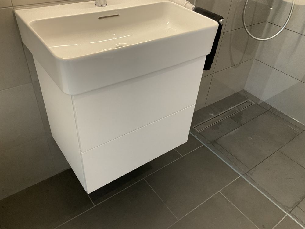 Waschtischunterschrank Loosli. (Neu (gemäss Beschreibung)) in Neuhausen ...