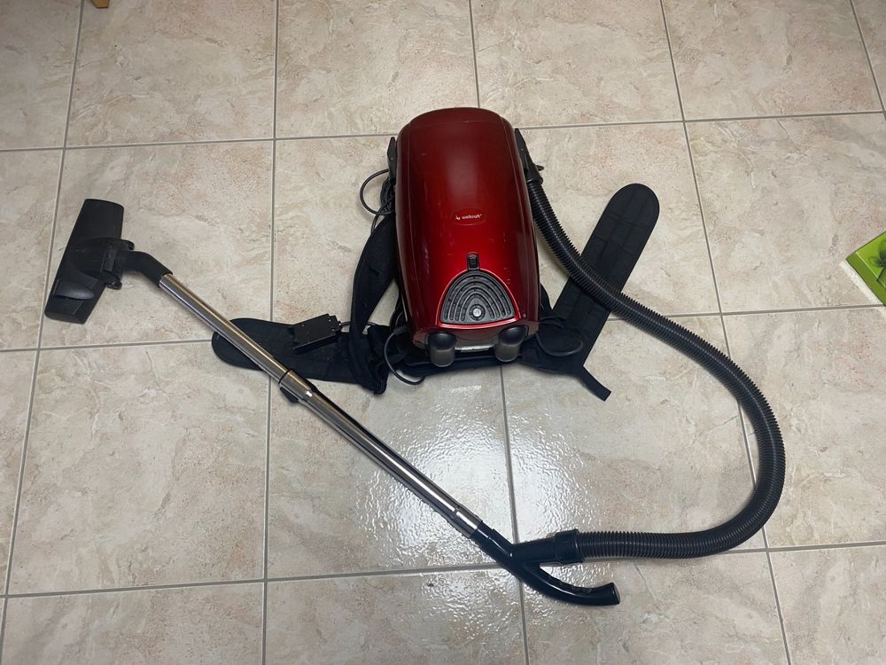 Rückenstaubsauger (Gebraucht) in Zuchwil für CHF 20 – nur Abholung auf ...