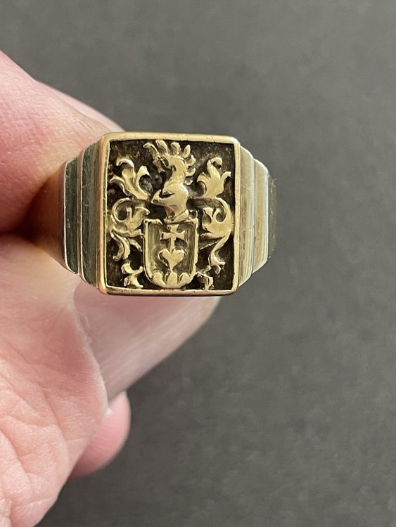 18 K Ring mit Wappen , Gold 750,18Karat" | Kaufen auf Ricardo