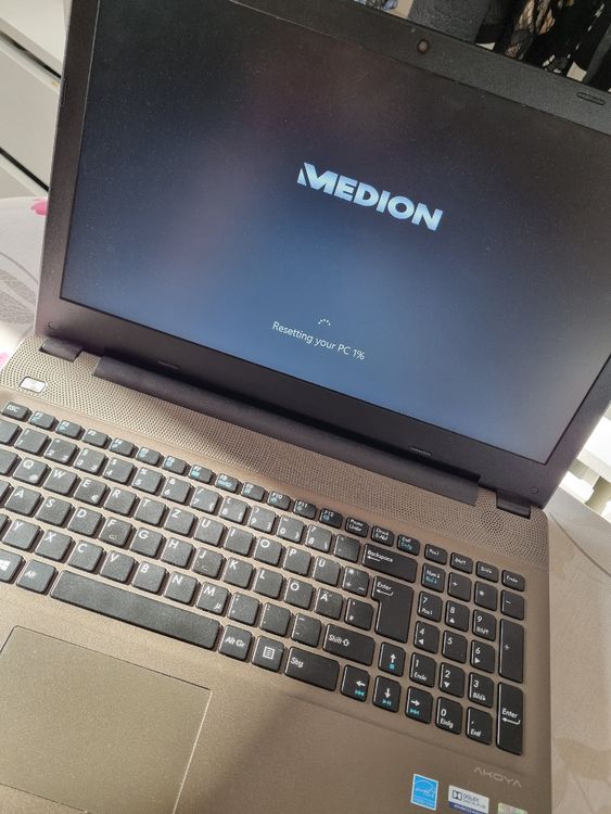 Laptop MEDION | Kaufen auf Ricardo