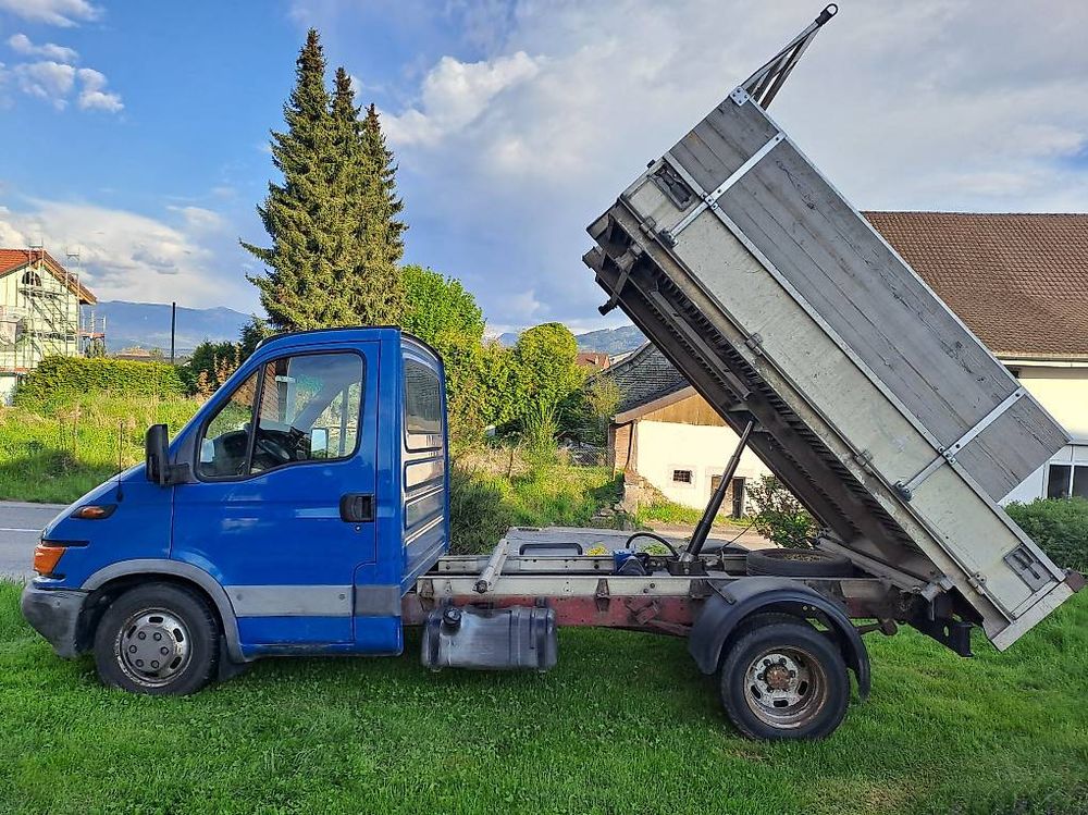 Iveco 35C11 pont basculant (Gebraucht) in Fribourg für CHF 6900 – nur Abholung auf Ricardo kaufen