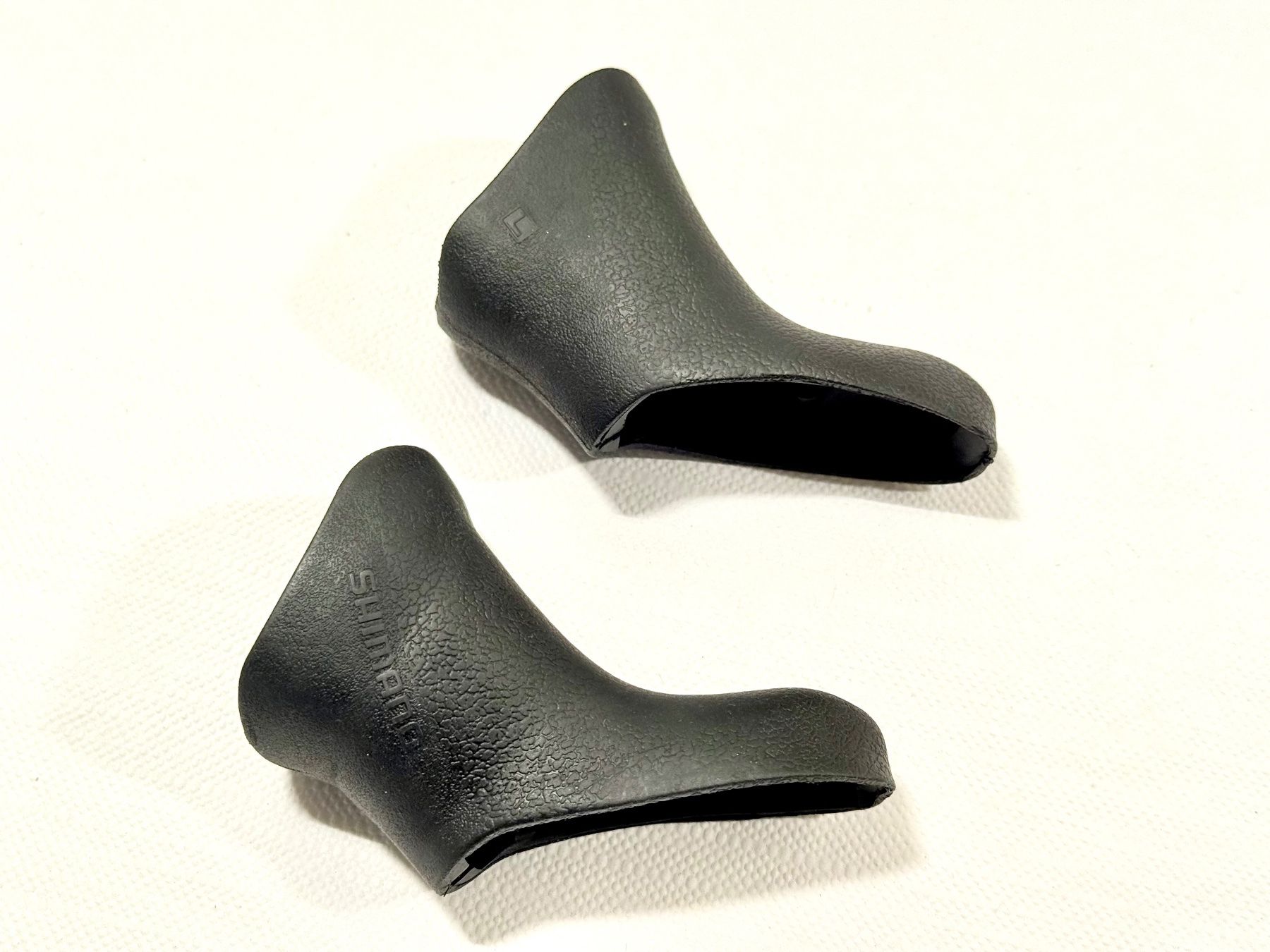 Shimano 600 Ultegra ST-6400 STI GUMMI KAPUZEN neuwertig (Gebraucht) in Luzern für CHF 22 – mit ...