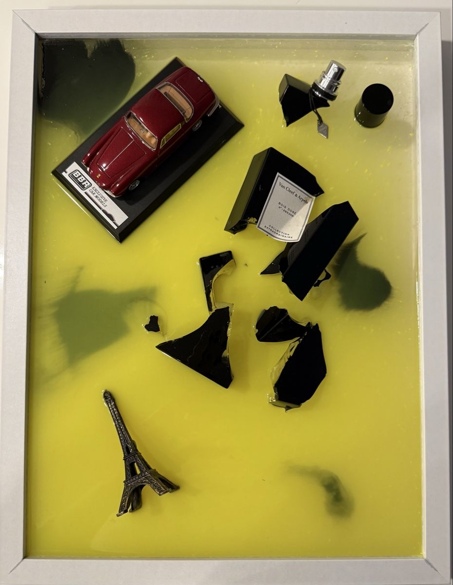 Van Cleef & Arpels Bois Doré Resin Art - Skulptur Bild (Neu und ...