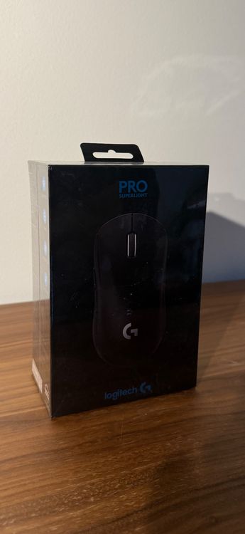 Logitech G PRO X Superlight Wireless Gaming Mouse – Neu (Neu und ...
