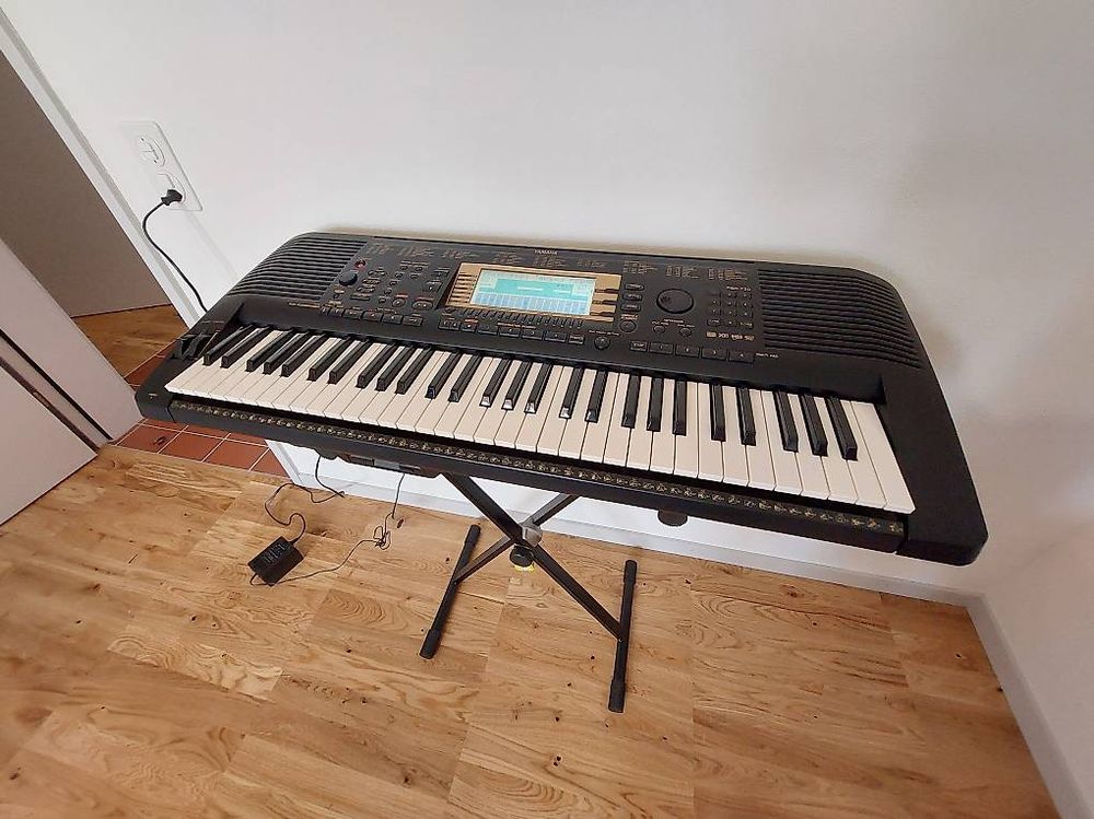Yamaha PSR 730 - Keyboard (Gebraucht) in Zürich für CHF 195 – nur ...