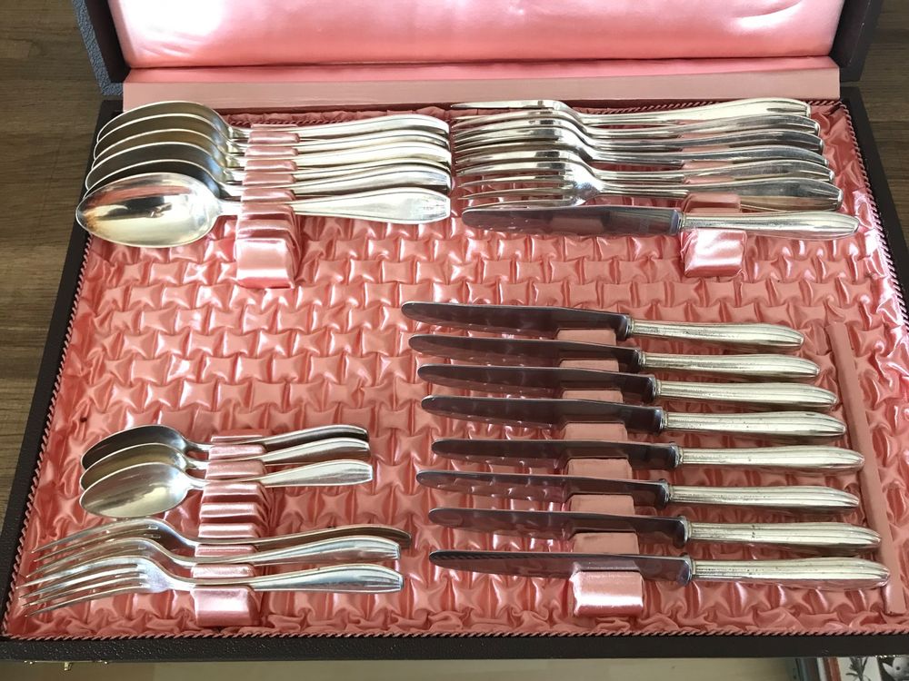 Silberbesteck (Gabeln, Messer, Suppenlöffel, Kaffeelöffel) (Gebraucht) in Evilard für CHF 30 ...