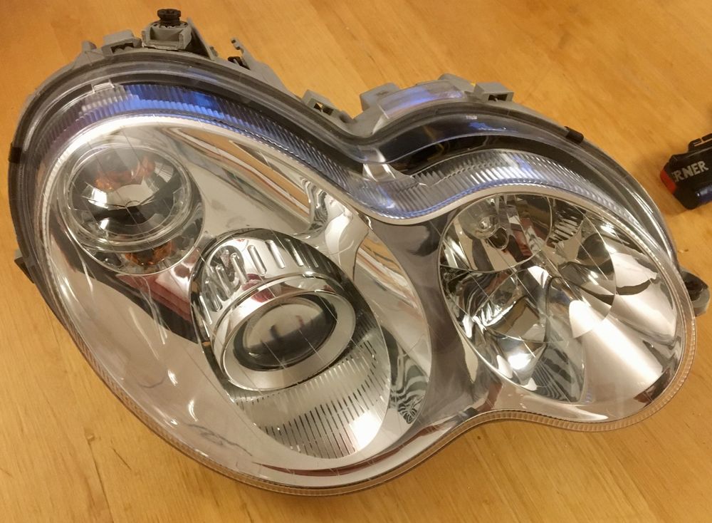 Scheinwerfer Mercedes C- Klasse W203 | Acheter sur Ricardo