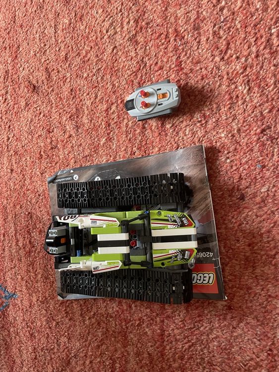 LEGO Technic - Ferngesteuerter Tracked Racer (42065) (Gebraucht) in ...