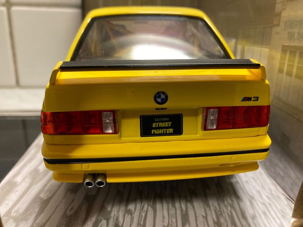 BMW M3 E30 gelb 1/18 NEU/OVP (Neu und originalverpackt) in Messen für CHF 31 – mit Lieferung auf ...