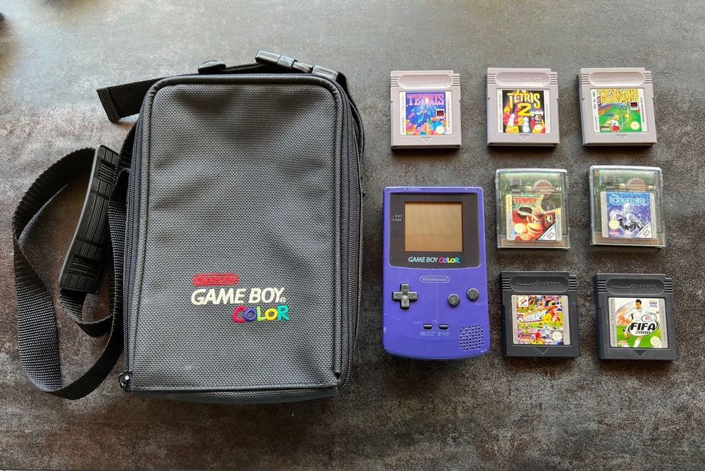 Nintendo Game Boy Color mit 7 Spielen - Gameboy Color | Kaufen auf Ricardo