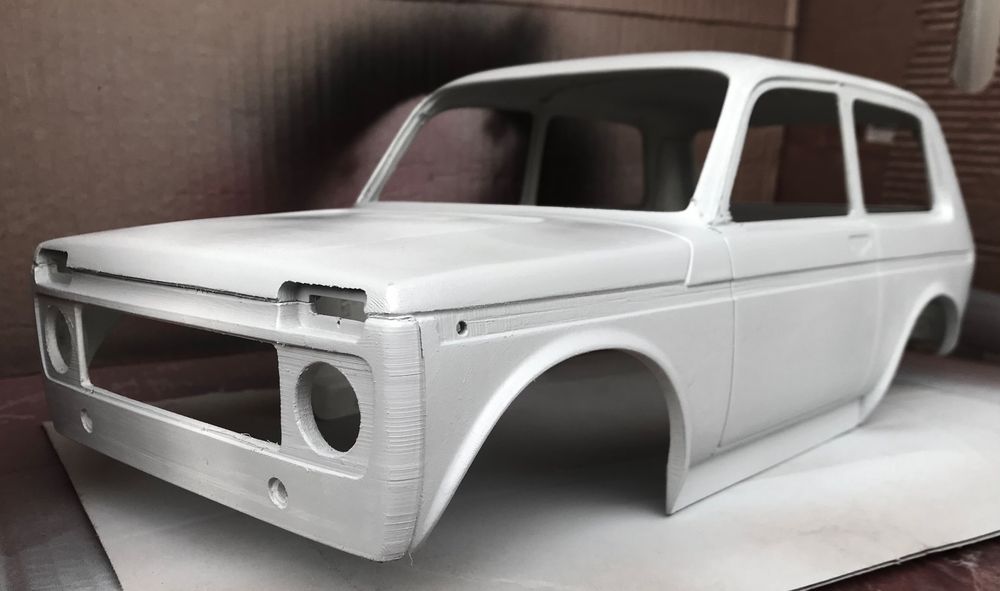 1:8 LADA NIVA Modellkarosserie, 3D-Druck, unvollendet (Gebraucht) in ...