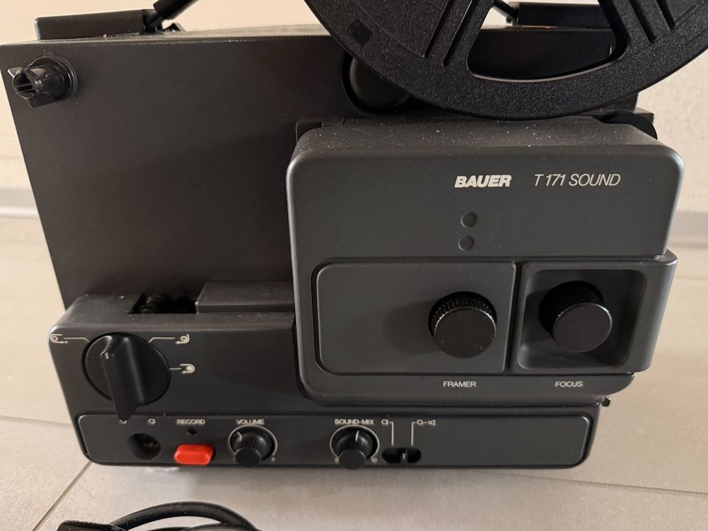 Super 8 Filmprojektor - Bauer T171 Sound - Nostalgie pur! (Gebraucht ...