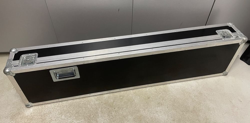 Piano / Keyboard Case (Gebraucht) in Brütten für CHF 26 – nur Abholung ...
