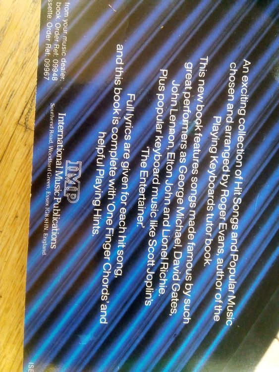 Playing Keyboards - Songs & Mudic Book (Roger Evans) ©'1985 (Gebraucht ...