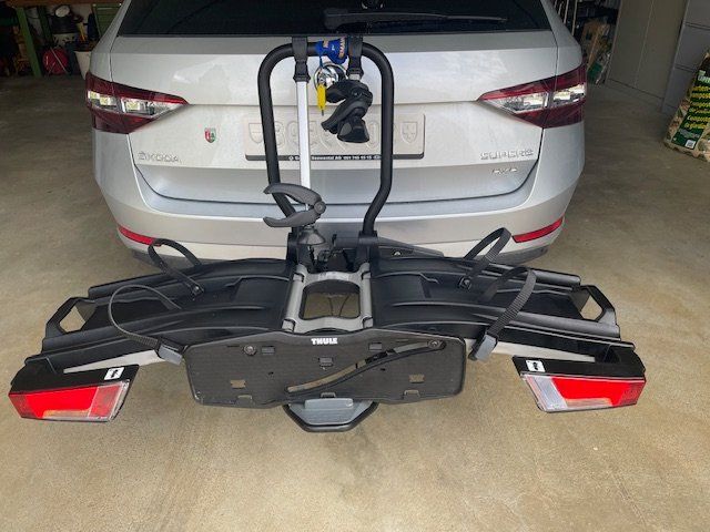 Thule Easy Fold XT2 Anhängerkupplungs Fahrradträger (Gebraucht) in ...