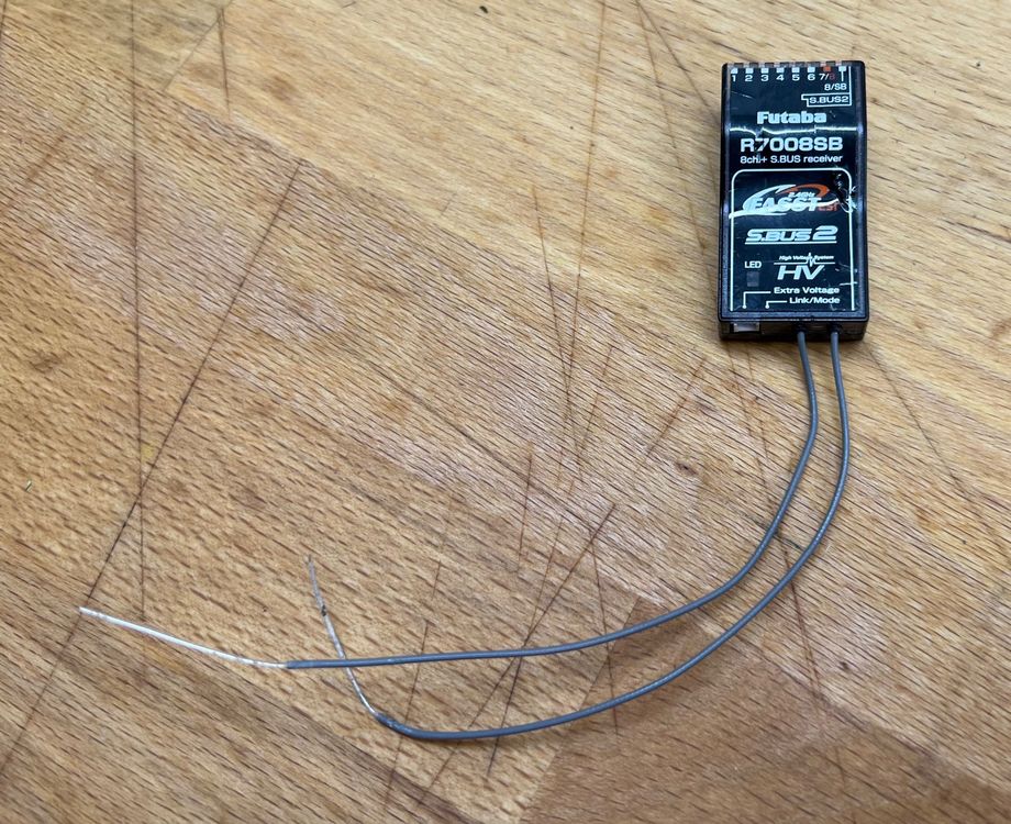 RC Empfänger Futaba R7008SB | Kaufen auf Ricardo