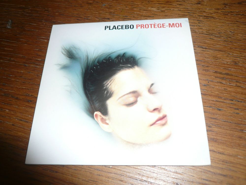 Placebo – Protège-Moi - Cardboard Sleeve - FRANCE 2004 (Neu (gemäss ...