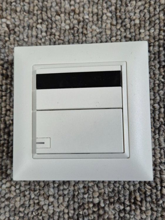 UP Universal Dimmer Zeptrion mit Infrarotempfänger Feller (Gebraucht ...