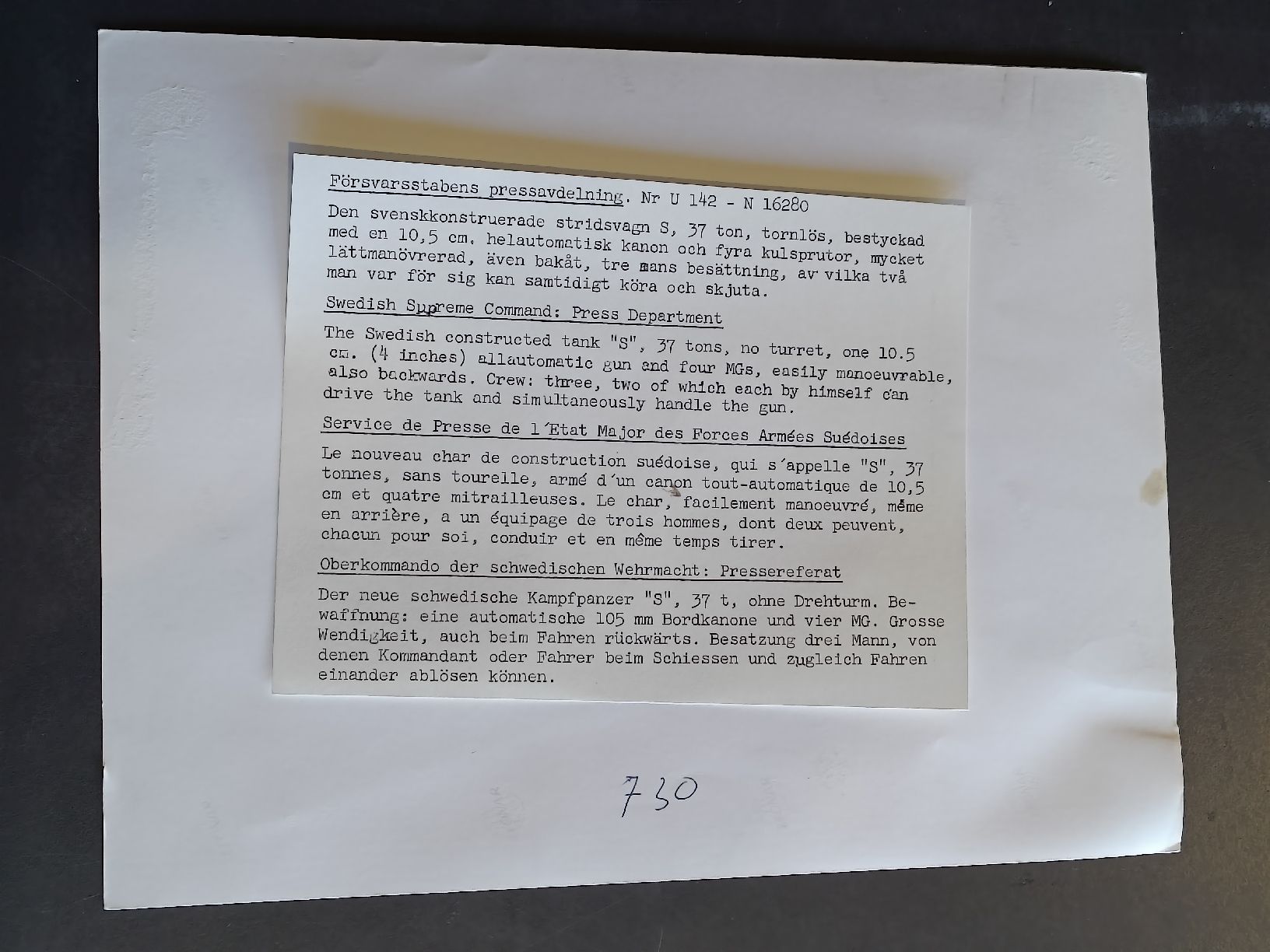 Werk Photo / Schwedischer Kampf Panzer S / 37 Tonnen (Gebraucht) in ...