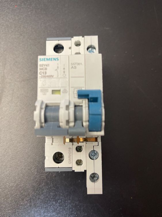 LS-Schalter Siemens C 13A 1P/N (Gebraucht) in Ehrendingen für CHF 15 – mit Lieferung auf Ricardo ...
