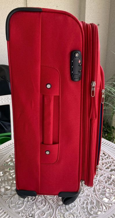 Grosser stabiler Rollkoffer 67 cm hoch (Gebraucht) in Zürich für CHF 55 ...