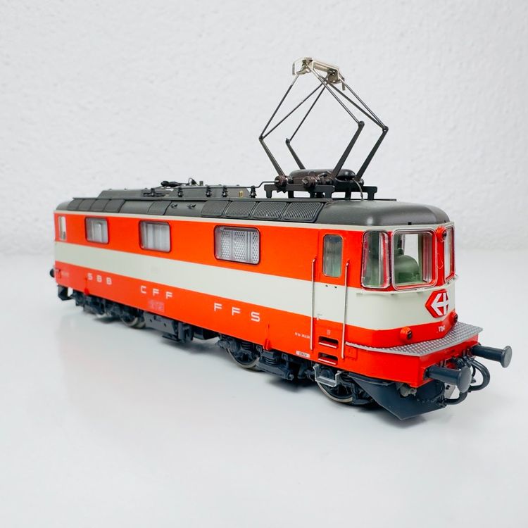 ROCO 69842 Re 4/4 II Swiss Express SBB 11141 AC HO (Neu und ...
