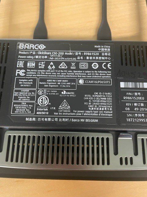 Barco ClickShare CSE-200 mit 2 Dongles und Netzteil (Gebraucht) in Adlikon b.Regensdf für CHF ...