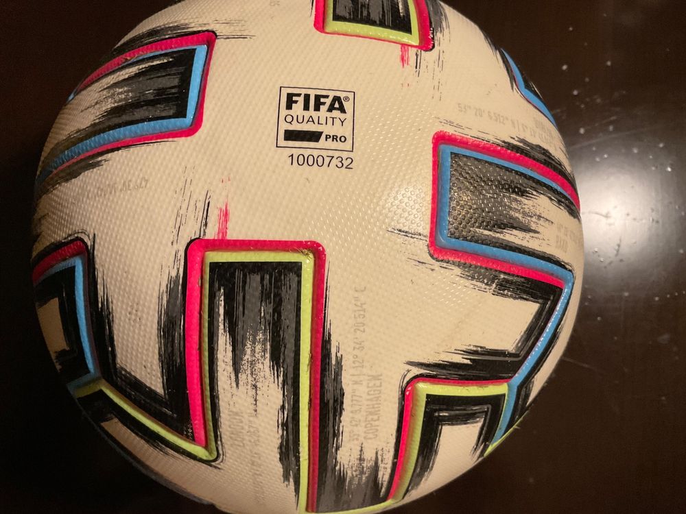 Official Match Ball Adidas Euro 2020 Fussball Gr. 5 (Gebraucht) in ...