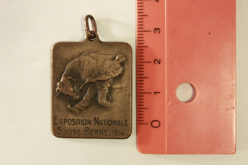 Medaille 1914 (Gebraucht) in La plaine für CHF 5 – mit Lieferung auf ... Medaille 1914 (Gebraucht) in La plaine für CHF 5 – mit Lieferung auf ...