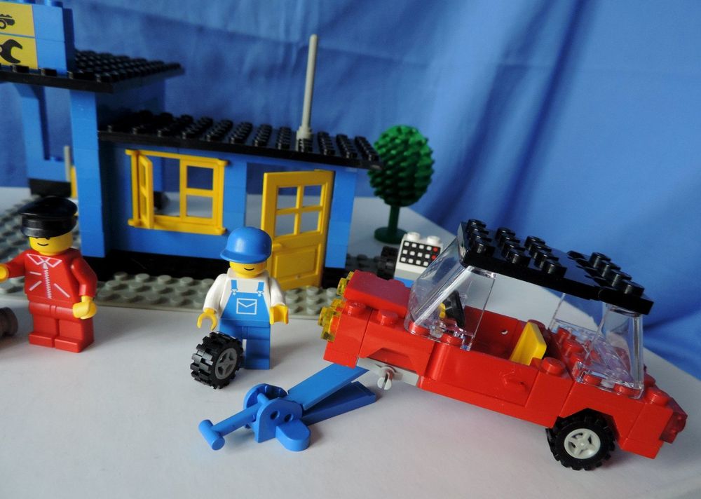 Auto Repair Shop, Set 6363 + Auto Pneu Service, Set 6655 (Gebraucht) in ...