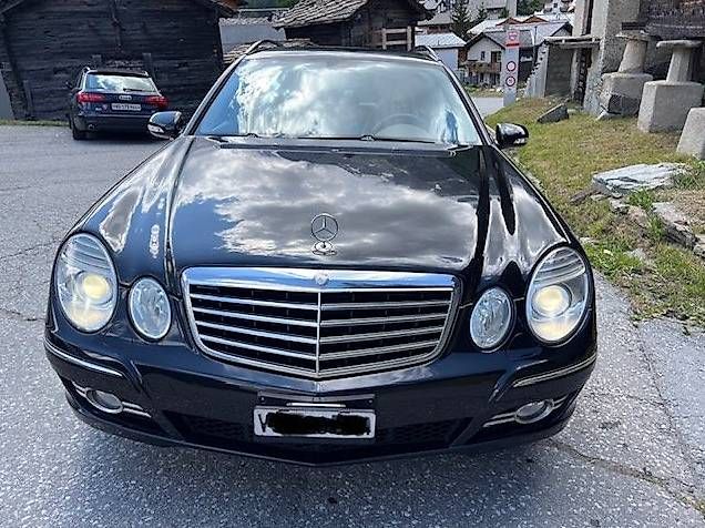 Magnifique Mercedes Lady owner (D'occasion) à CELIGNY pour CHF 4800 ...
