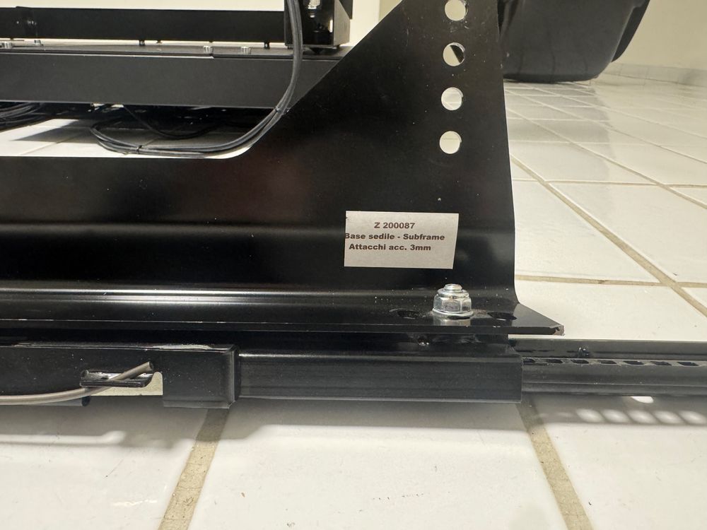 SimLab SF1 Rennsimulator Sitz (Gebraucht) in Kappel SO für CHF 250 ...