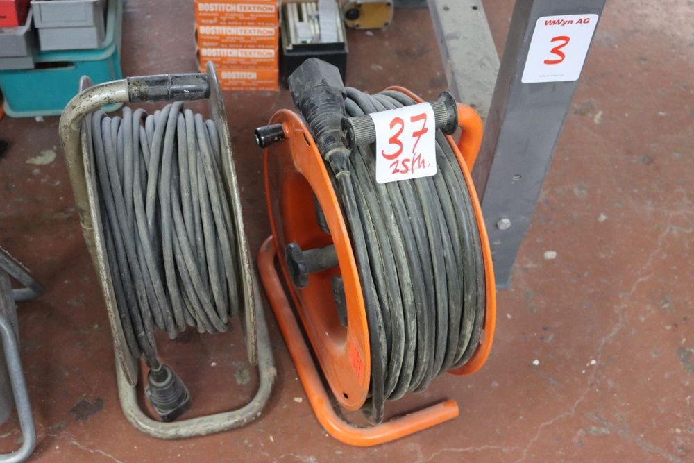 2 Kabelrollen (Lot 37) Standort 5443 Niederrohrdorf (Gebraucht) in Bäriswil für CHF 50 – nur ...