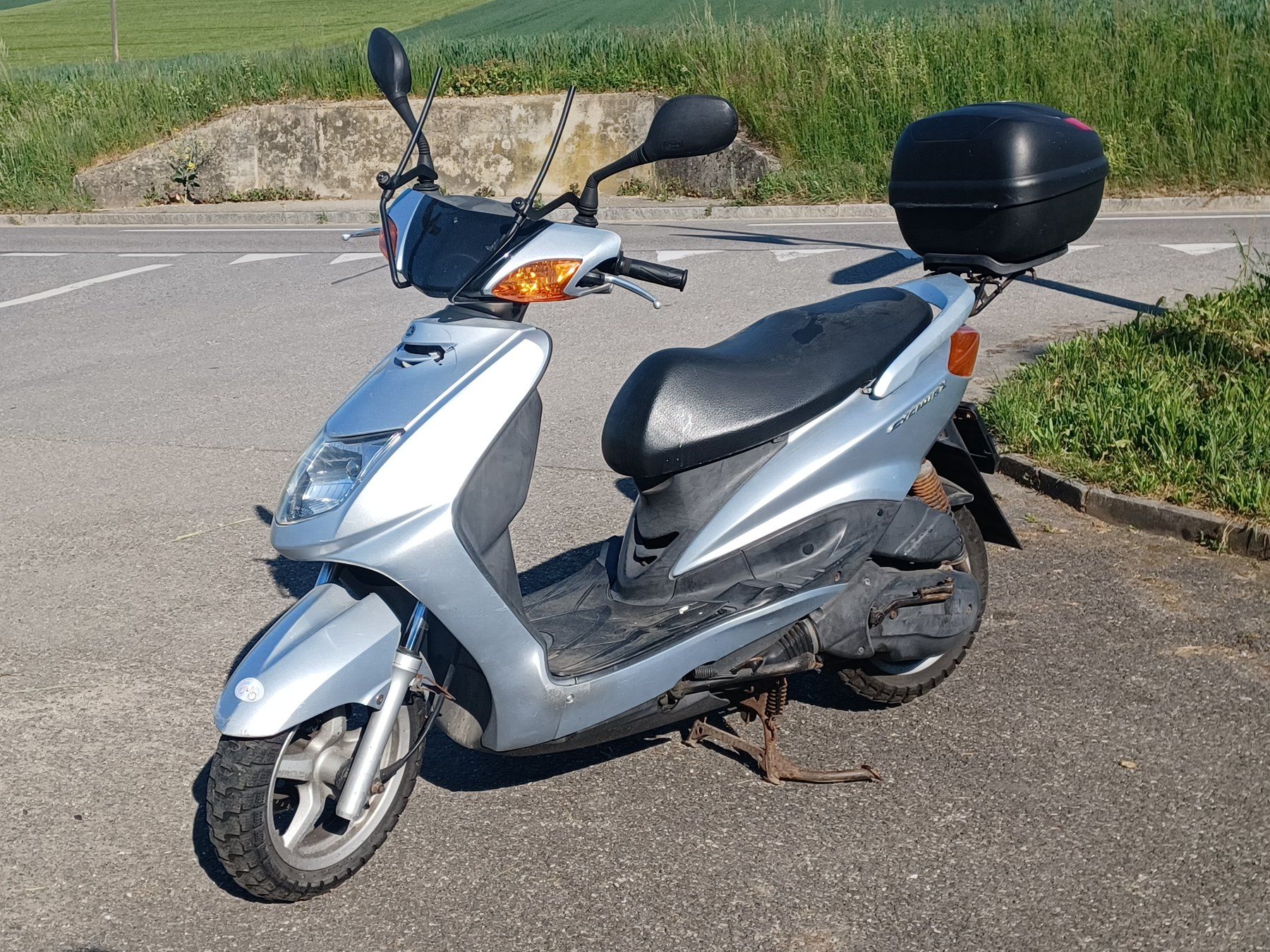 Yamaha XC 125 Cygnus X Roller Scooter mit Topcase ab 1Fr.- (Defekt) in Schleitheim für CHF 153 ...