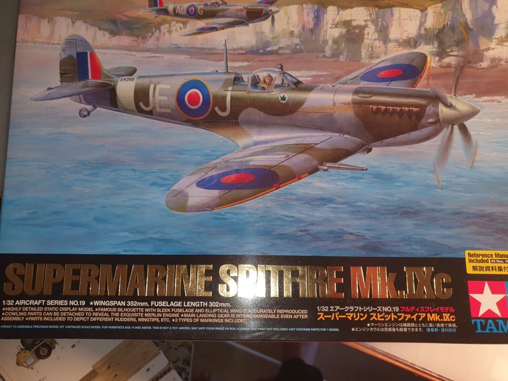Maquette Tamiya 1/32 e SPITFIRE (Neu und originalverpackt) in Chapelle-sur-Moudon für CHF 90 ...