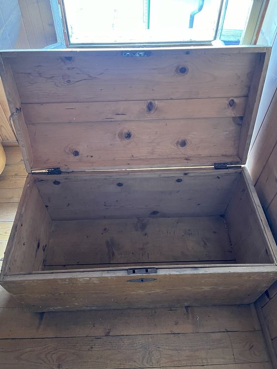 Truhe 100x48cm (Gebraucht) in Escholzmatt für CHF 20 – nur Abholung auf ...