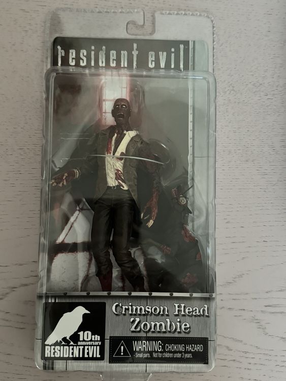 Resident Evil Crimson Head Zombie Figur Neca (Neu und originalverpackt ...