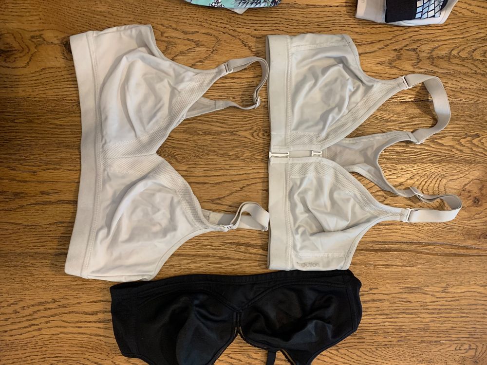 Triumph BH-Set, BH's weiss/schwarz, bequeme BH'S, 70C und D | Kaufen ...