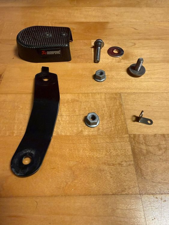 Yamaha R6 Rj27 Akrapovic Auspuff S-Y6SO12-HAPT (Gebraucht) in ...